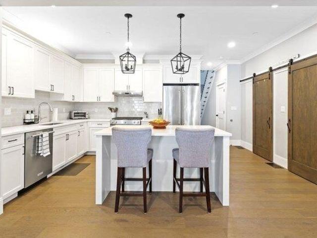 condo with 2 bedroom, Sherborn MA ES104604506
