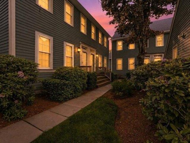 condo with 2 bedroom, Shrewsbury MA DLS102961324