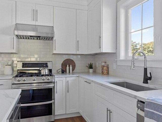 condo with 2 bedroom, Shrewsbury MA DLS103099620