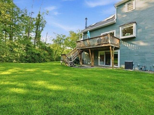 condo with 2 bedroom, Shrewsbury MA ES104811431