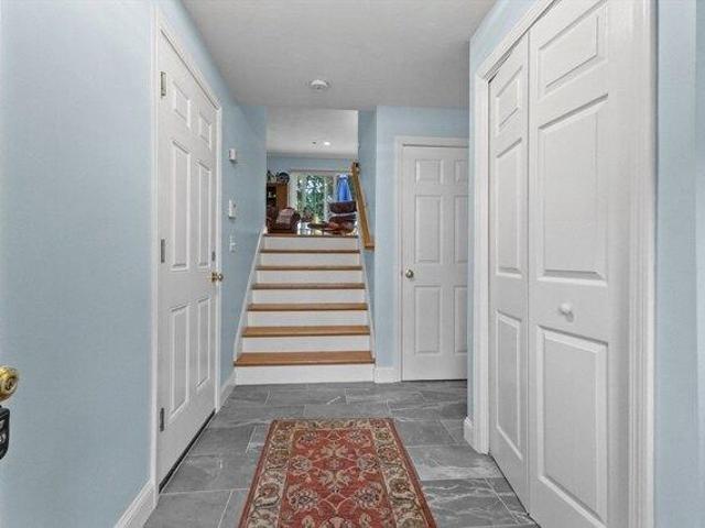 condo with 2 bedroom, Shrewsbury MA ES105060636
