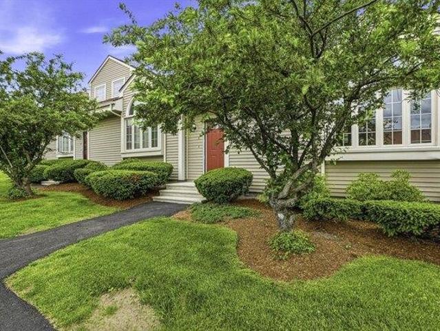 condo with 2 bedroom, Shrewsbury MA ES103774192
