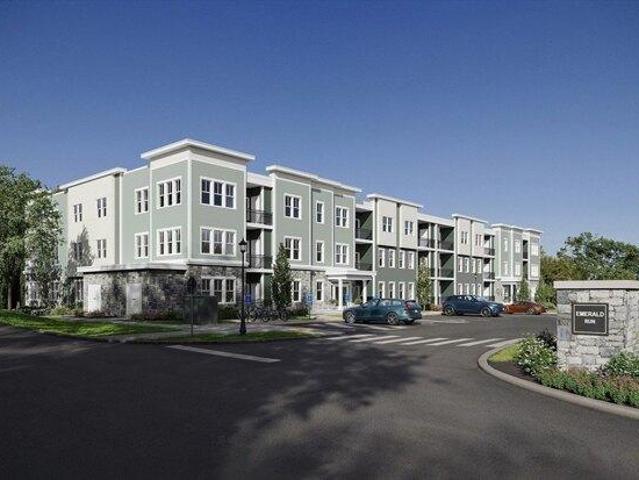 condo with 2 bedroom, Shrewsbury MA ES103887254