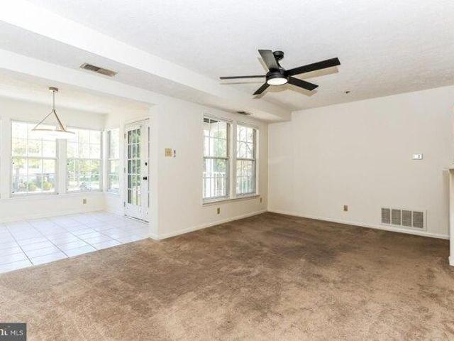 condo with 2 bedroom, Sicklerville NJ DS102316648