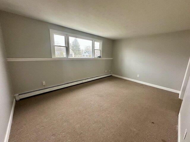 condo with 2 bedroom, Somersworth NH DS102027054