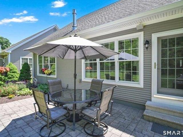 condo with 2 bedroom, Somers CT ES105190754
