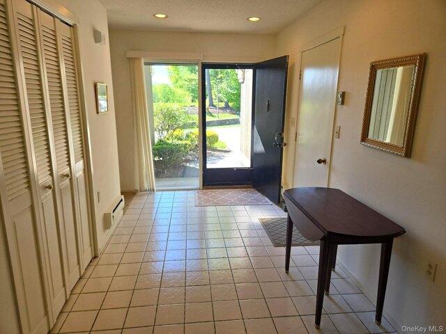 condo with 2 bedroom, Somers NY DS102280290