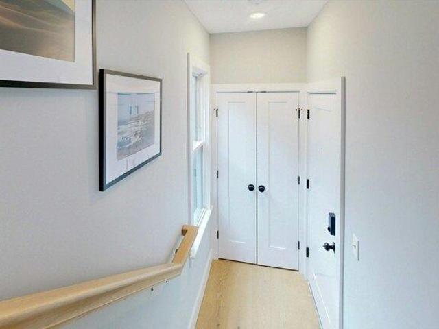 condo with 2 bedroom, Somerville MA DLS101706828