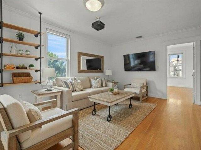 condo with 2 bedroom, Somerville MA ES104539758