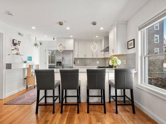 condo with 2 bedroom, Somerville MA ES103889601