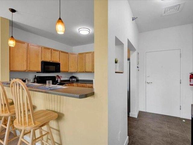 condo with 2 bedroom, South Burlington VT DS104332244