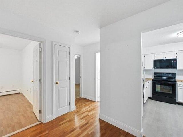 condo with 2 bedroom, South Burlington VT DS103887824