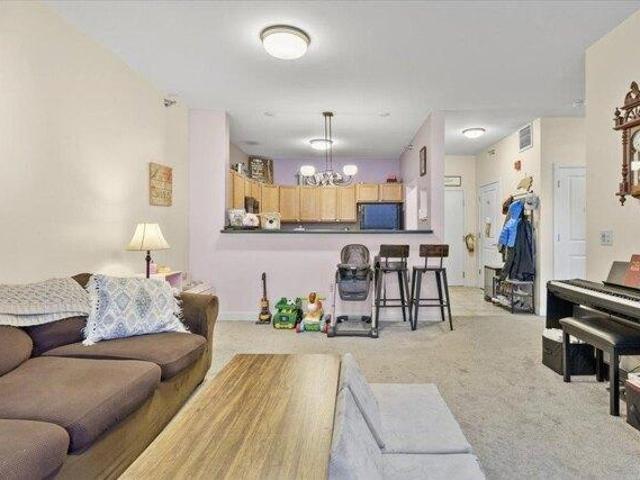 condo with 2 bedroom, South Burlington VT ES105189828