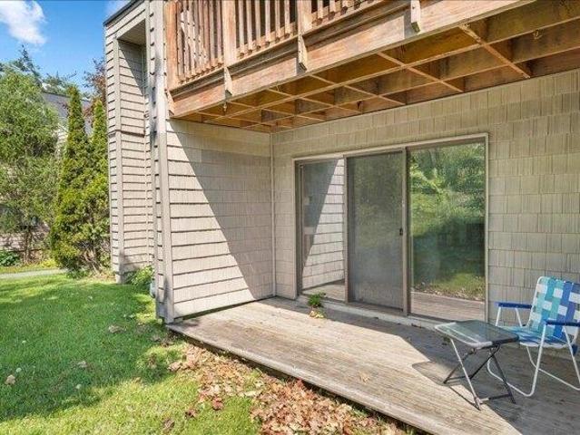condo with 2 bedroom, South Burlington VT ES103433689