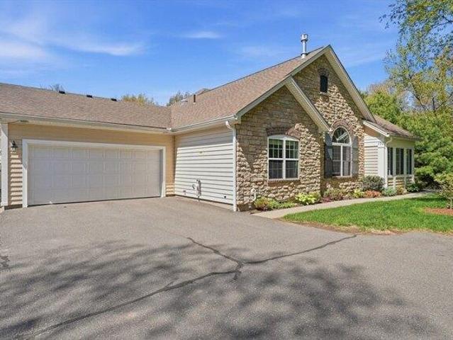 condo with 2 bedroom, South Hadley MA DLS102446953