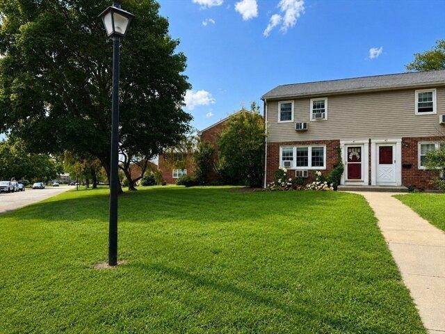 condo with 2 bedroom, South Hadley MA ES105060789