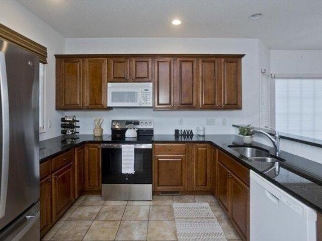 condo with 2 bedroom, South Hadley MA ES105123632