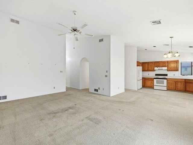 condo with 2 bedroom, South Hadley MA ES105125930