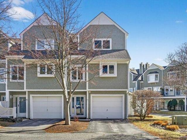 condo with 2 bedroom, South Portland ME ES103162592