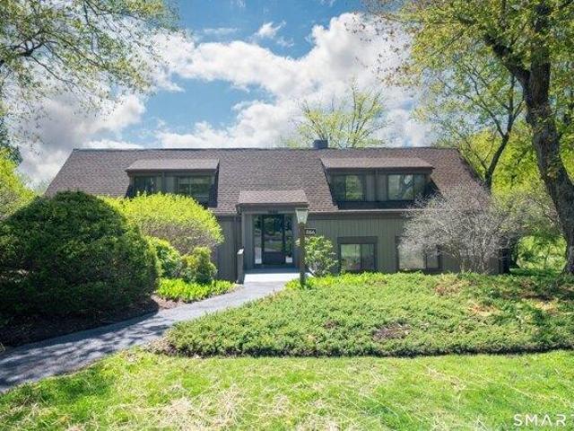 condo with 2 bedroom, Southbury CT DLS102777270