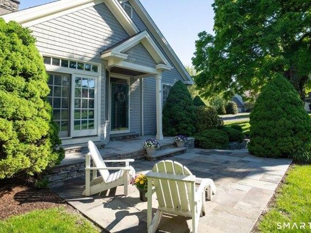 condo with 2 bedroom, Southbury CT DLS102801665