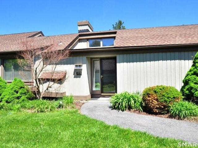 condo with 2 bedroom, Southbury CT DLS103099275