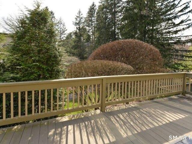 condo with 2 bedroom, Southbury CT DS102478592