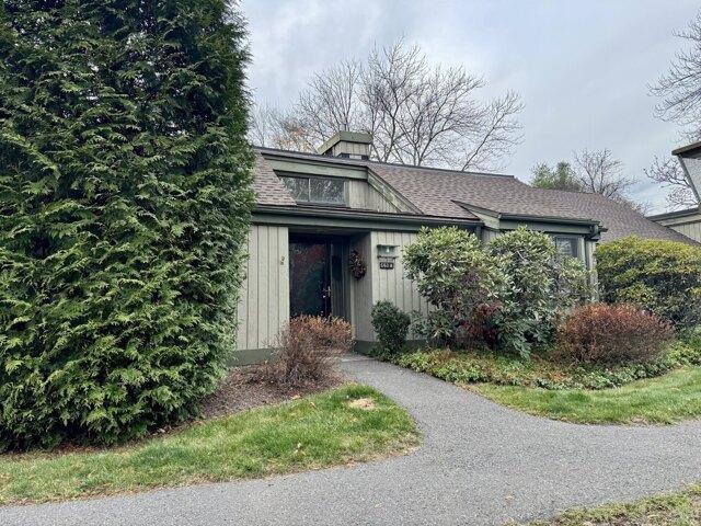 condo with 2 bedroom, Southbury CT DS102062553