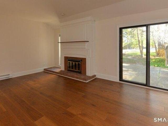 condo with 2 bedroom, Southbury CT DS102281296