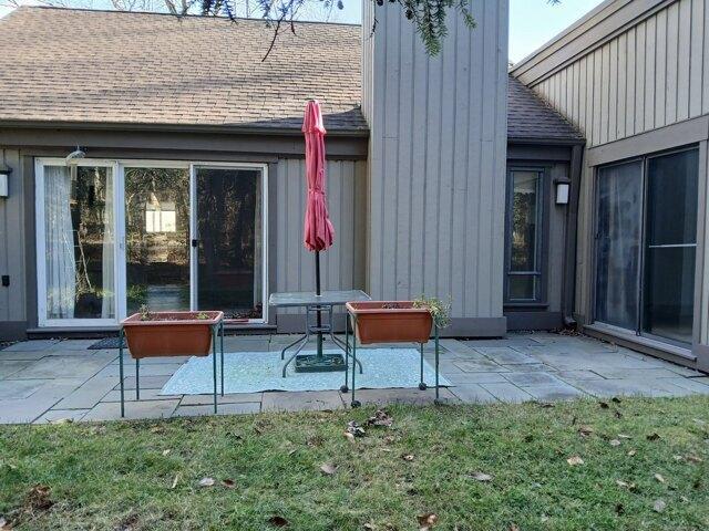condo with 2 bedroom, Southbury CT DS102315060
