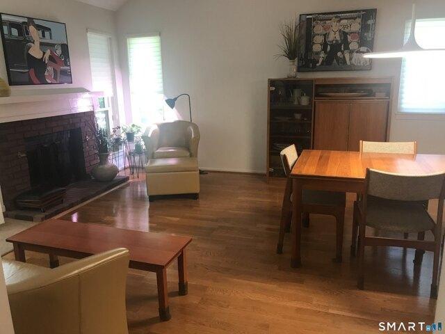 condo with 2 bedroom, Southbury CT DS104264742