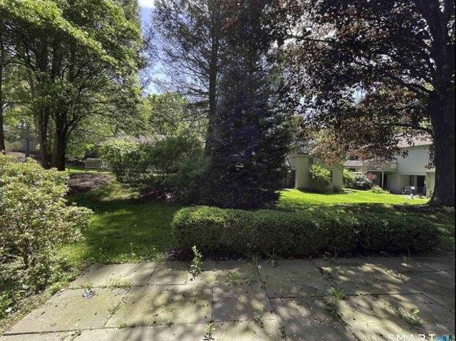 condo with 2 bedroom, Southbury CT ES102828423