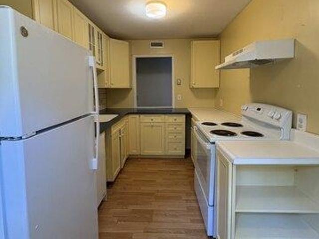condo with 2 bedroom, Southbury CT ES105143932