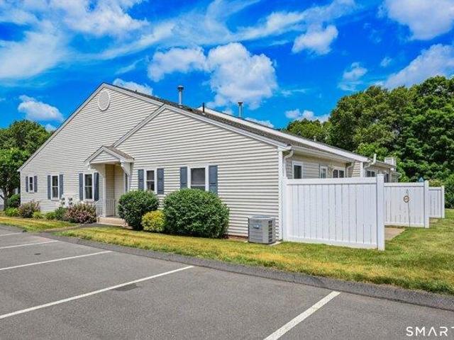 condo with 2 bedroom, Southington CT DS104375195