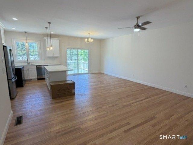 condo with 2 bedroom, Southington CT ES103101231