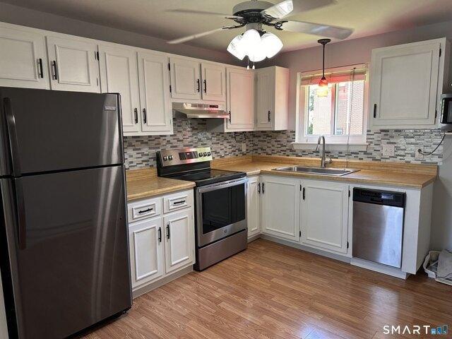 condo with 2 bedroom, Southington CT ES105171974