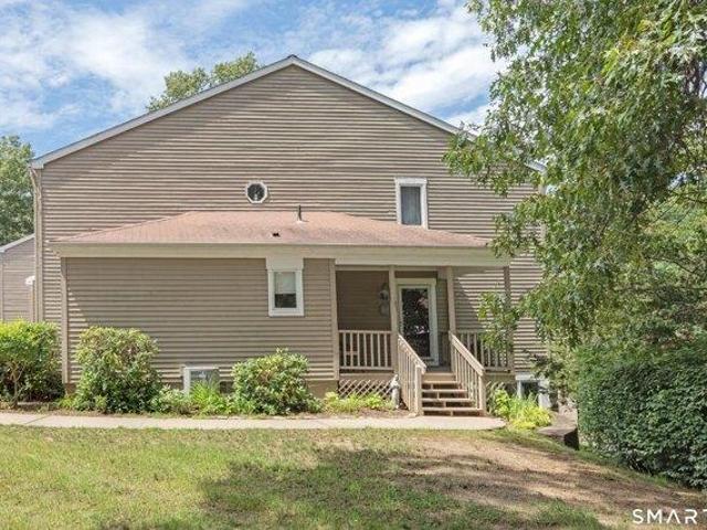 condo with 2 bedroom, Southington CT ES105125266