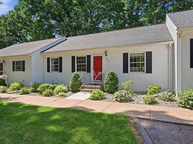 condo with 2 bedroom, Southwick MA DS104151789