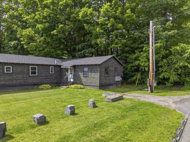 condo with 2 bedroom, Smithfield ME ES103930032