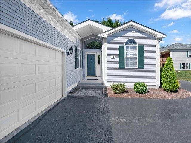 condo with 2 bedroom, Smithfield RI DS104352866