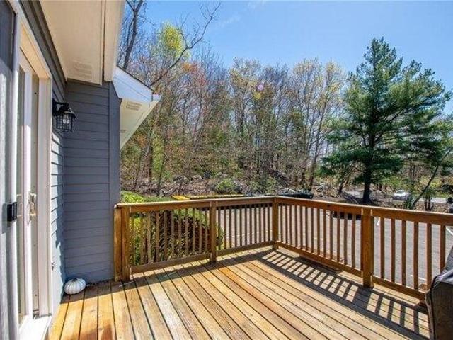 condo with 2 bedroom, Smithfield RI DS103100581