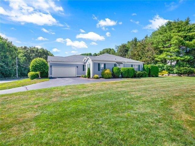 condo with 2 bedroom, Smithfield RI ES104352866