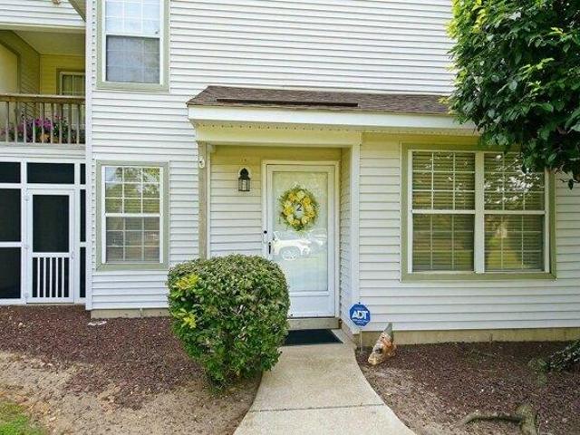 condo with 2 bedroom, Smithville NJ ES105159436