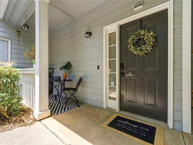 condo with 2 bedroom, Smyrna GA ES104901830