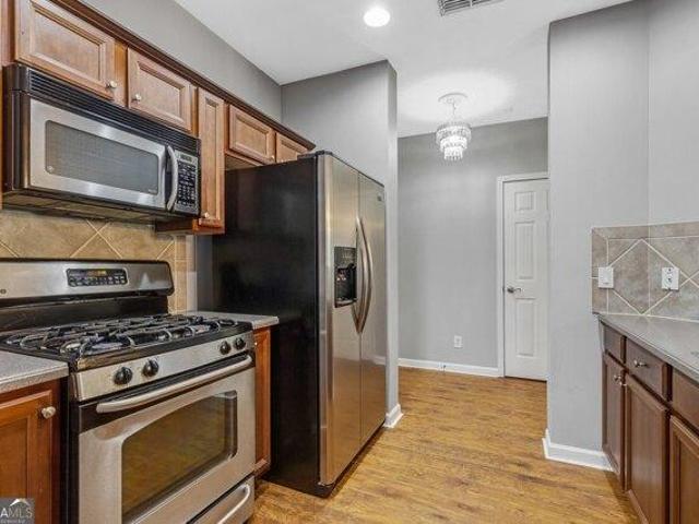 condo with 2 bedroom, Smyrna GA ES104902012