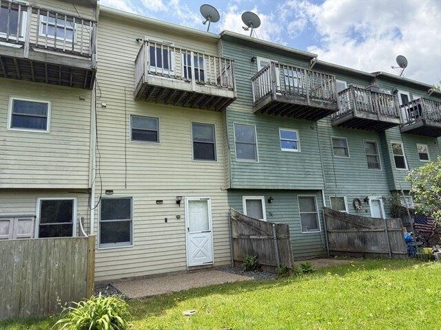 condo with 2 bedroom, Spencer MA DS104193082