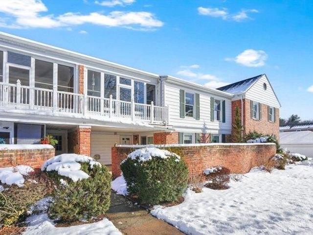 condo with 2 bedroom, Springfield MA DS102476210