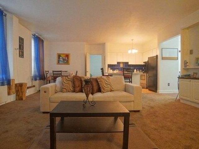 condo with 2 bedroom, Springfield MA DS102670869