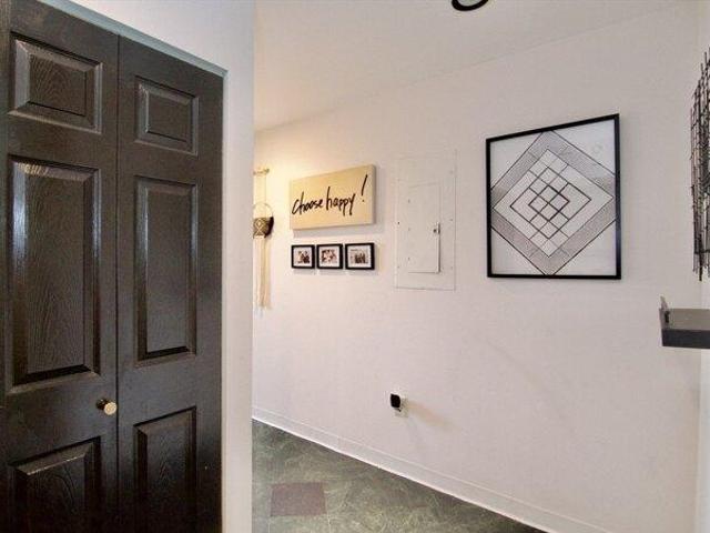 condo with 2 bedroom, Springfield MA DS104188145