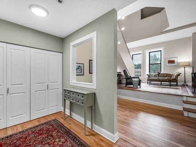 condo with 2 bedroom, Springfield MA ES104852658
